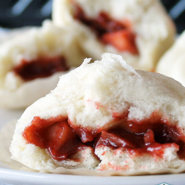 Easy Vegan Milk Bread | Soft Squishable Sandwich Bread – Mary's Test ...